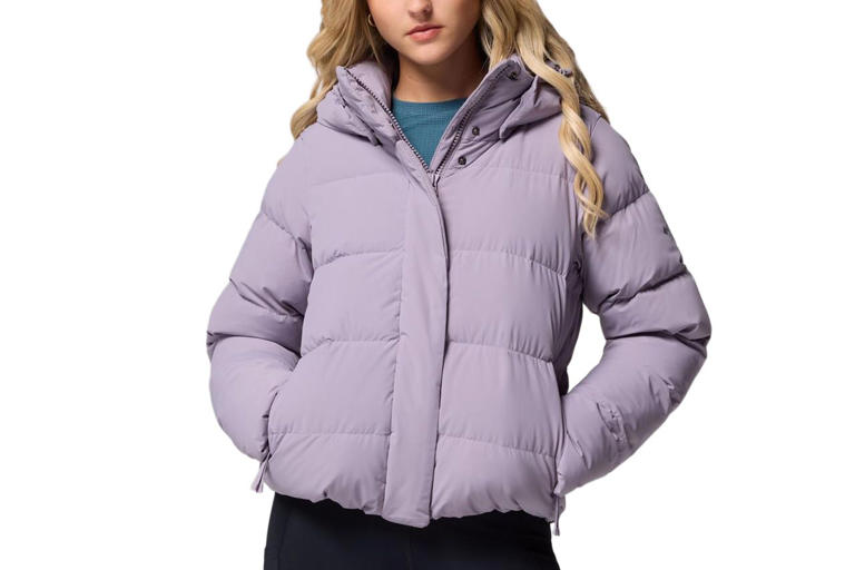 I wore this $56 Amazon puffer jacket from Iceland to Alaska, and it ...
