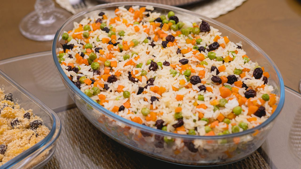 Arroz natalino fácil para acompanhar os pratos especiais do Natal ...
