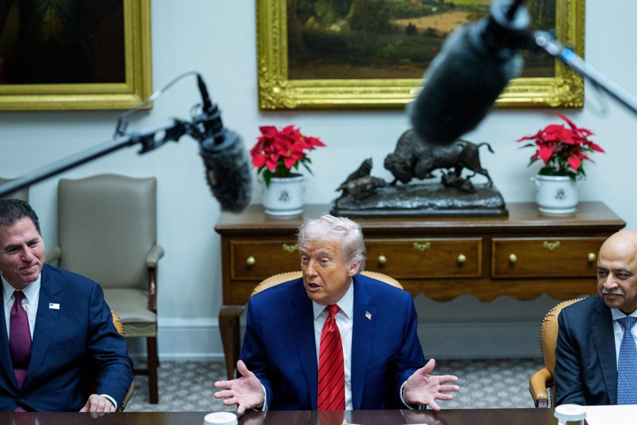 For Trump, the Warner megadeal talks are all about CNN