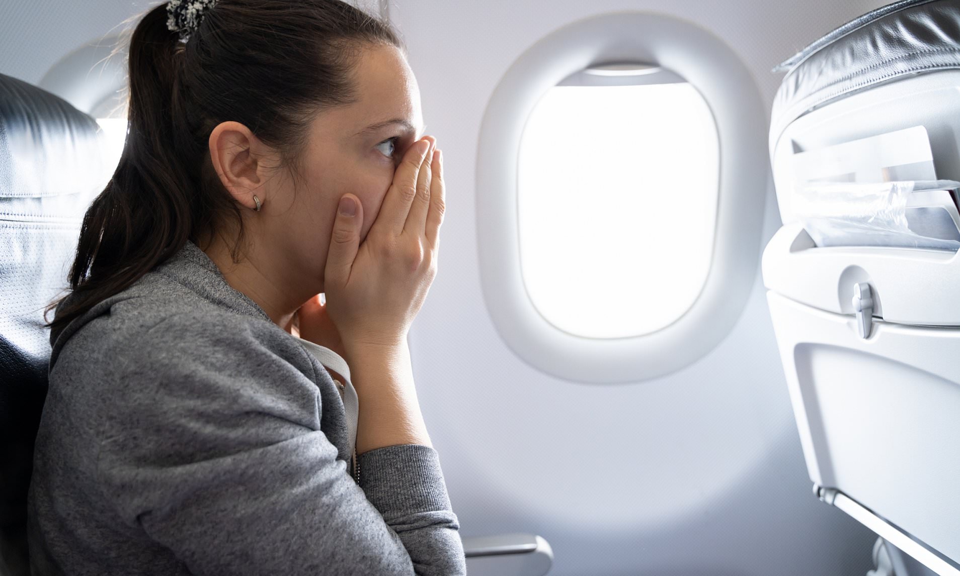 Anxious flyer reveals what it's really like to fly on the world's most ...