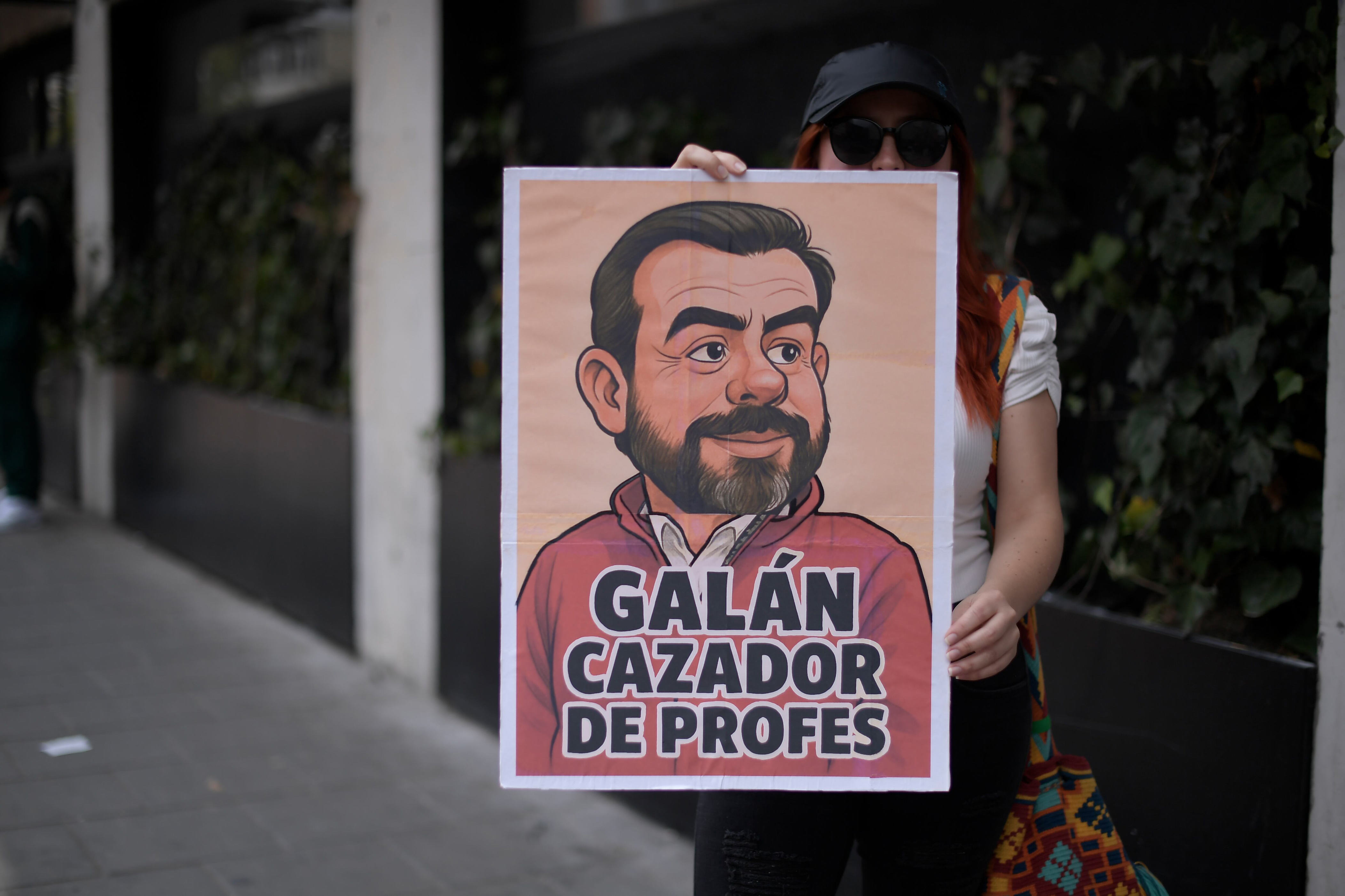 Sindicato de maestros de Bogotá convoca plantón para el 11 de diciembre ...