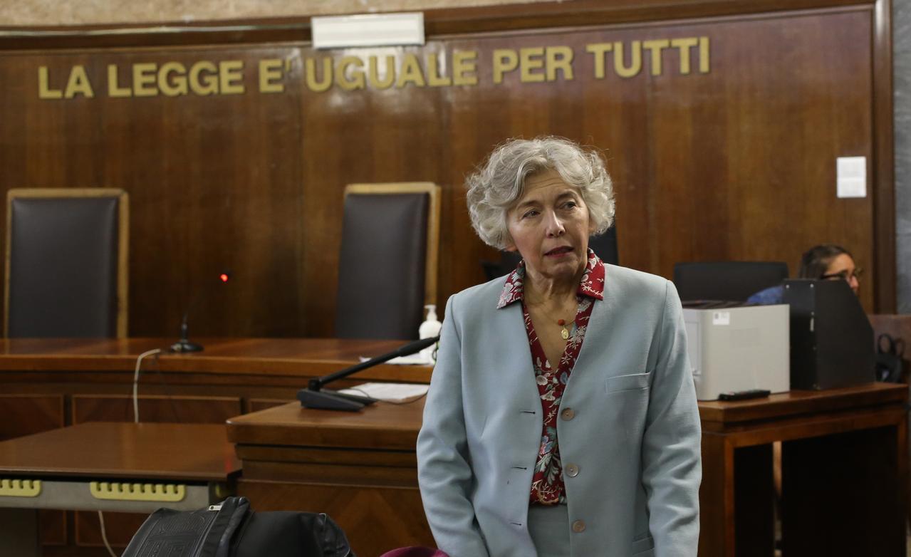Pivetti accusata di evasione e riciclaggio. Confermata la condanna: 4 ...