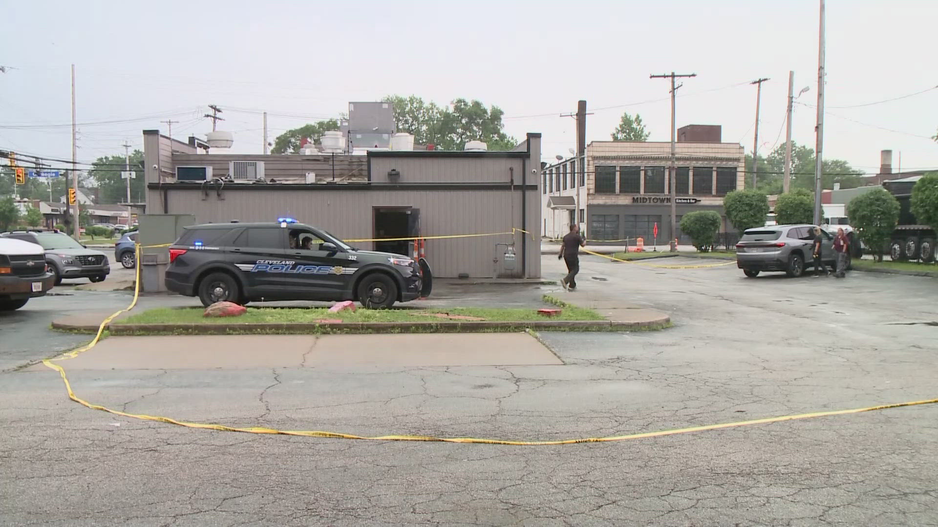 US Marshals capture suspects wanted for fatally shooting man outside ...