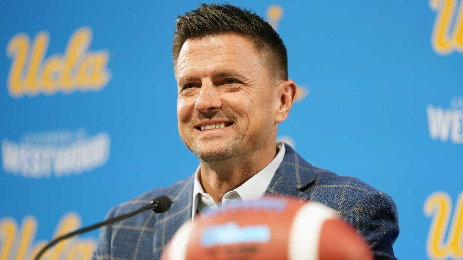 UCLA’s Bob Chesney bringing James Madison OC with him after College ...