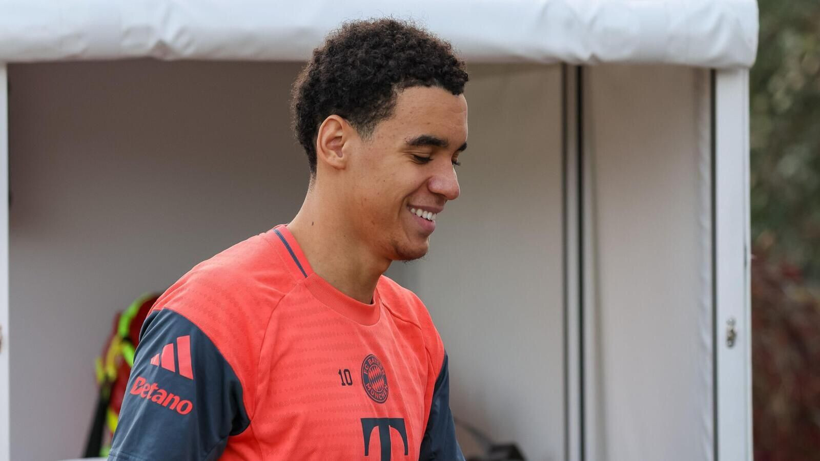 Jamal Musiala steps up injury comeback at Bayern Munich