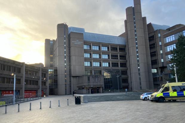 Rogue builder convicted of fraud after targeting Wallasey family