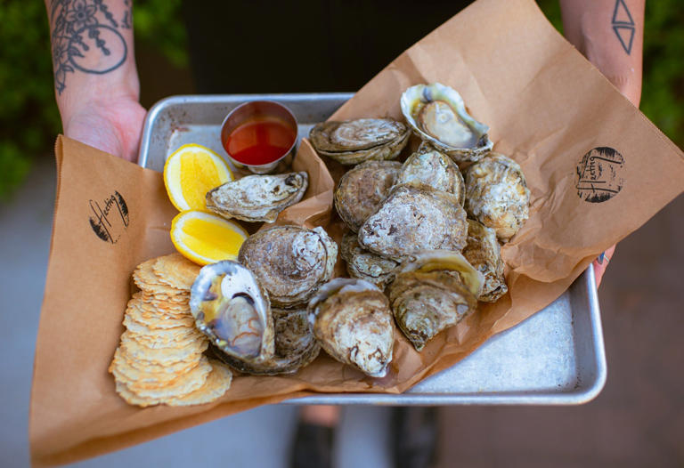 Half-shell holidays: The Savannah way to host an oyster roast