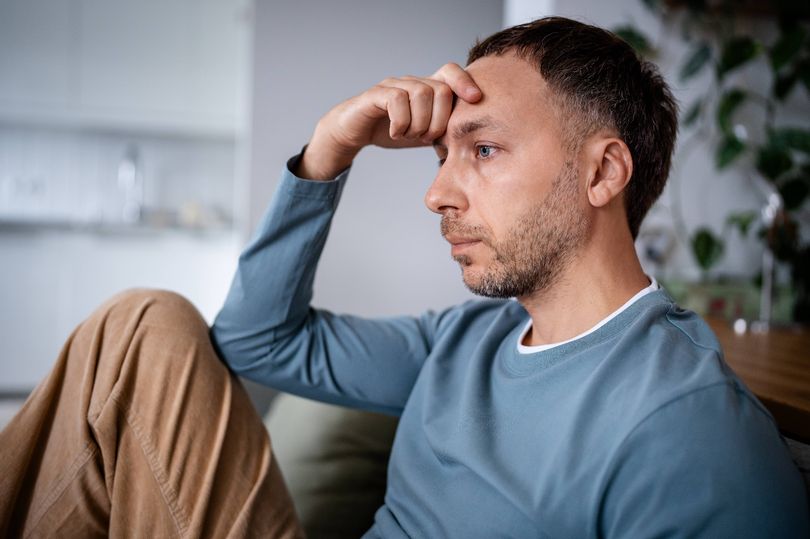 NHS list of symptoms that mean you should stop taking statins