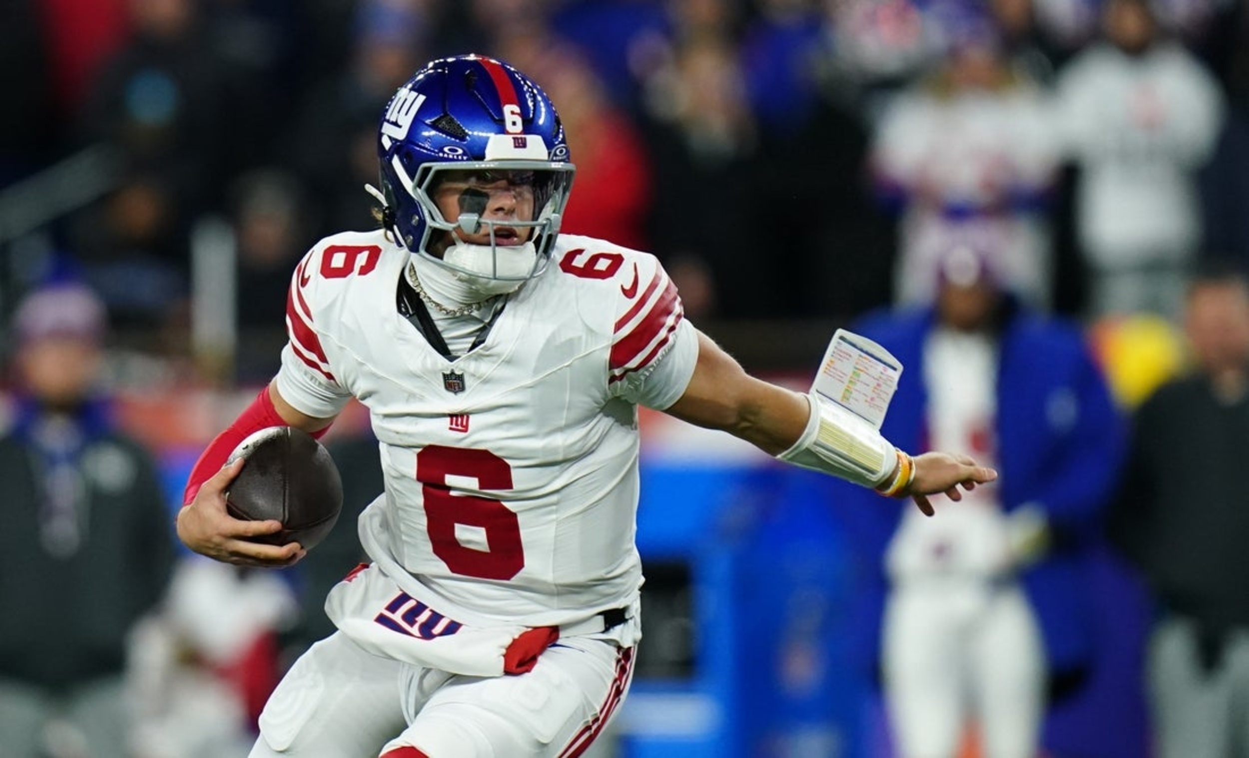 Giants, Commanders search for win near end of lost seasons