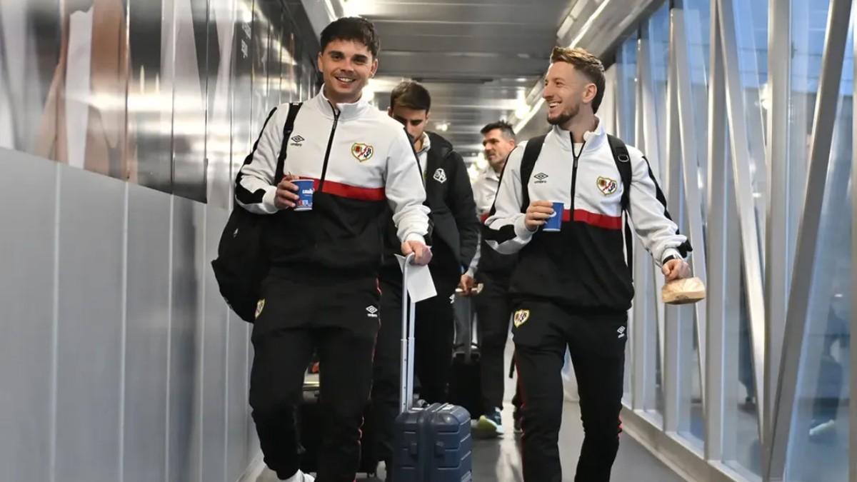 El Rayo se juega media Conference en el frío polaco