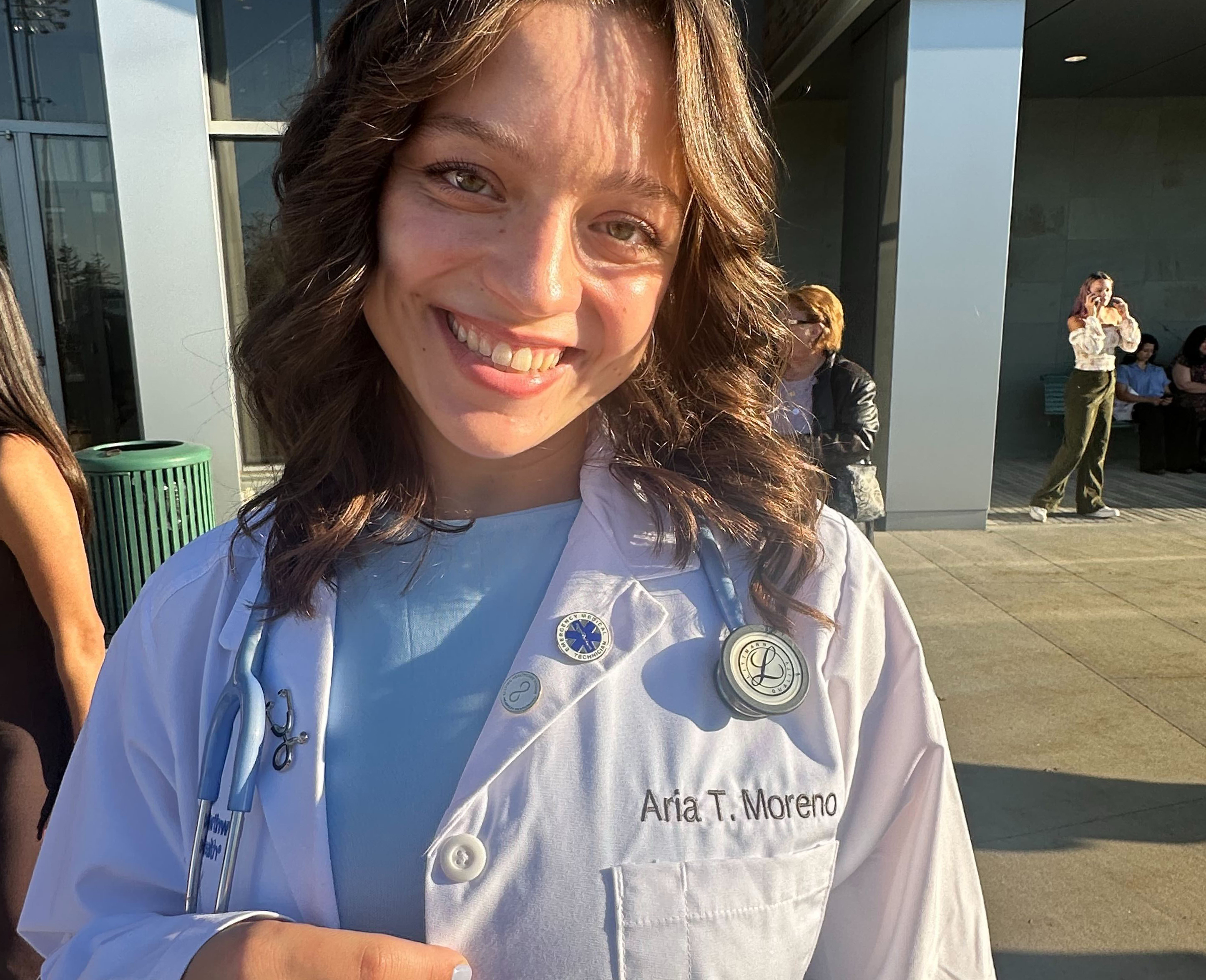 Class demonstration uncovers dangerously large kidney stone in medical ...