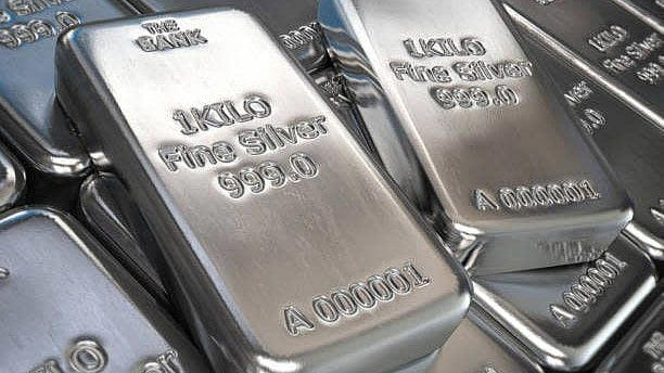 Silver futures hit new peak of ₹2.32 lakh/kg as global prices cross $75 ...