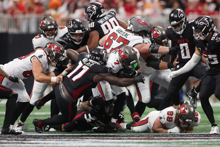 What channel is Bucs vs Falcons game on Thursday Night Football tonight ...