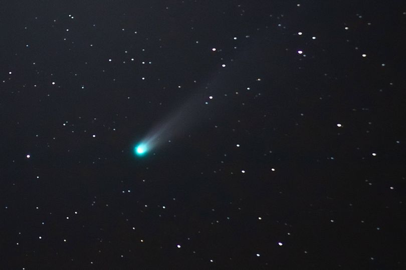 Stargazer captures spectacular view of comet from Wales
