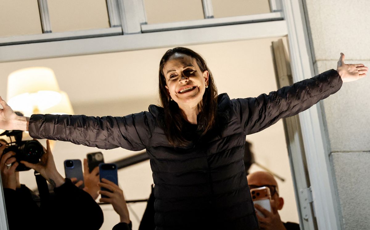 Así fue la primera aparición pública de María Corina Machado después de ...
