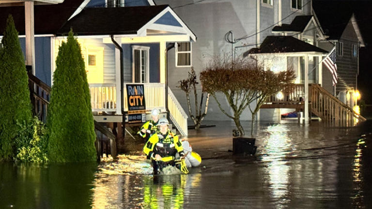 Live updates: Evacuations, major river flooding across western WA