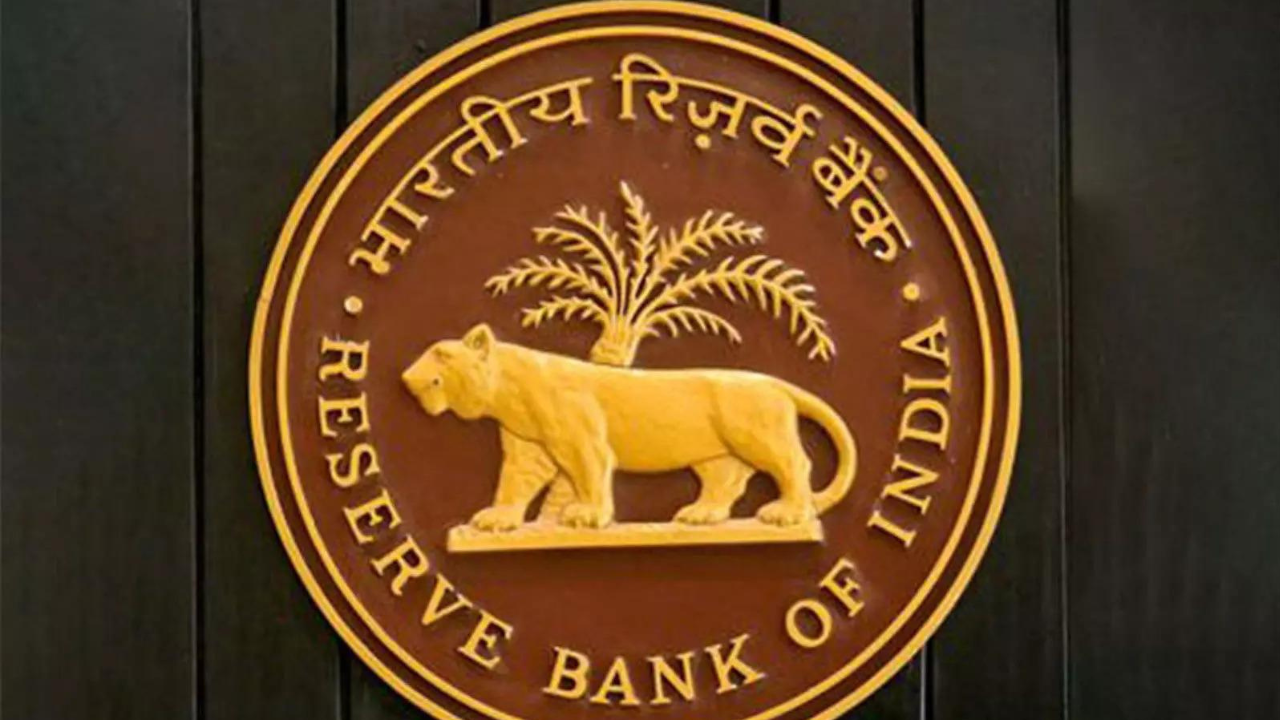 Banking charges update: RBI weighs uniform disclosure template; lenders ...