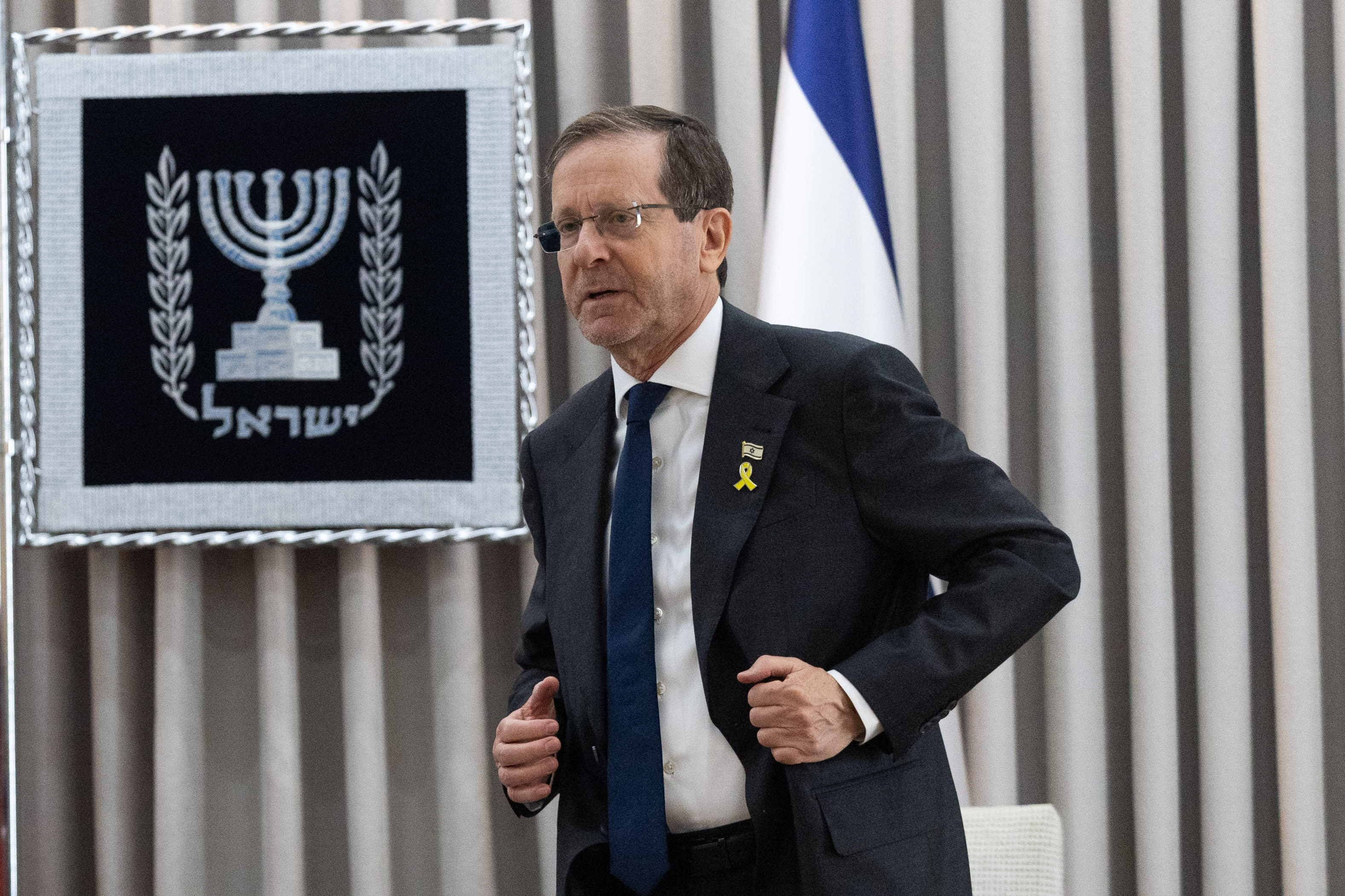 Herzog calls for ICC measures against Netanyahu, Gallant to be lifted