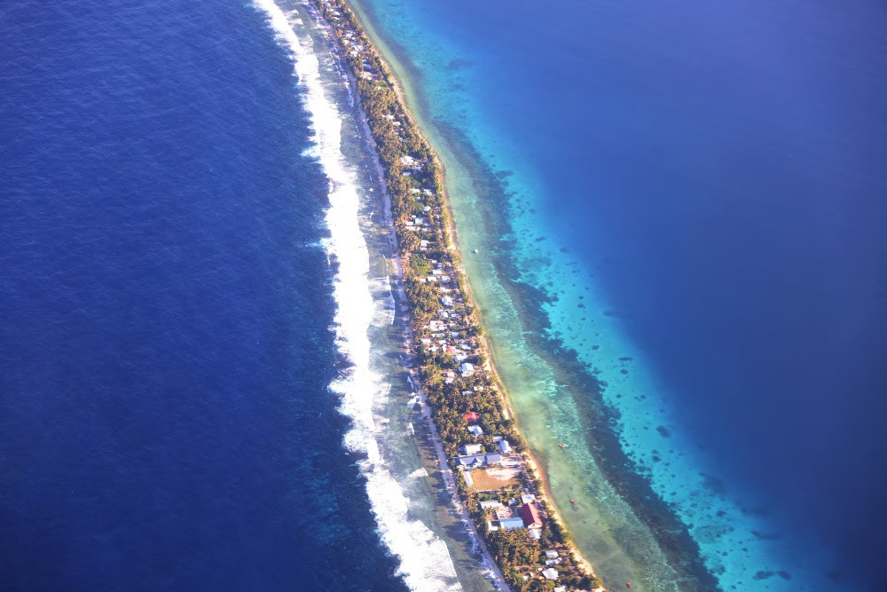 Negaranya terimbas kenaikan air laut, migran iklim pertama asal Tuvalu ...