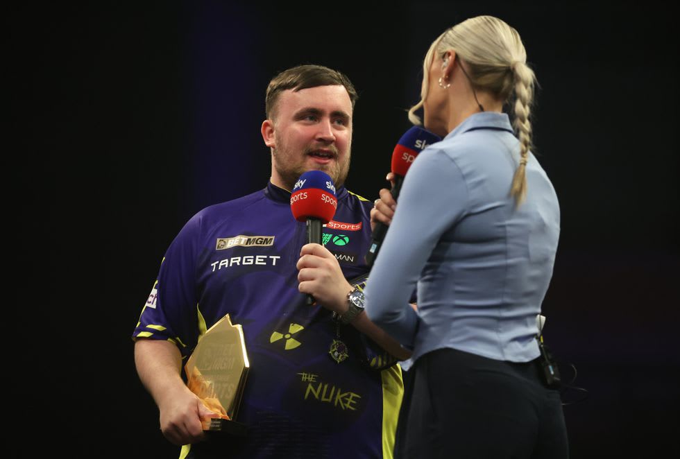 Emma Paton on dealing with drunk fans and Luke Littler's chances at ...