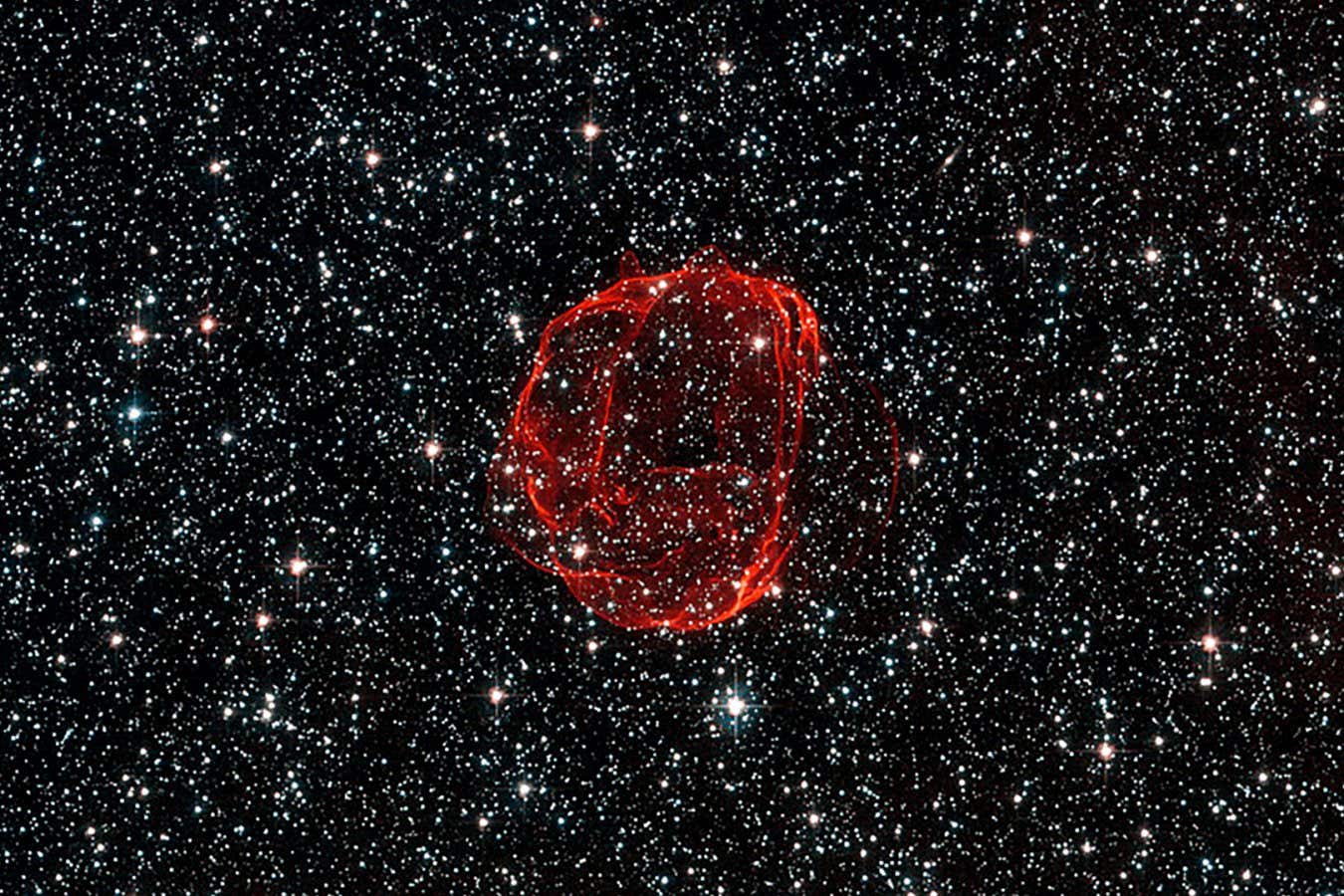 Earth and solar system may have been shaped by nearby exploding star