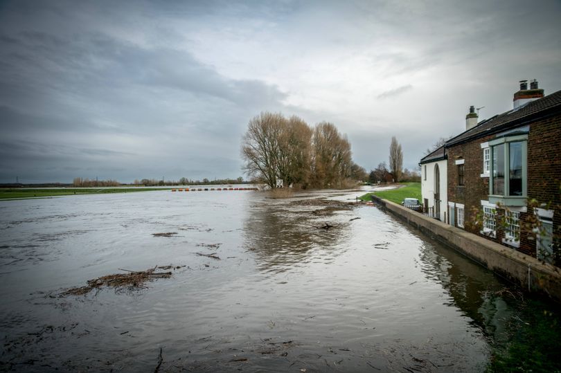 Weather alert as Met Office warns Yorkshire villages prepare to be 'cut ...
