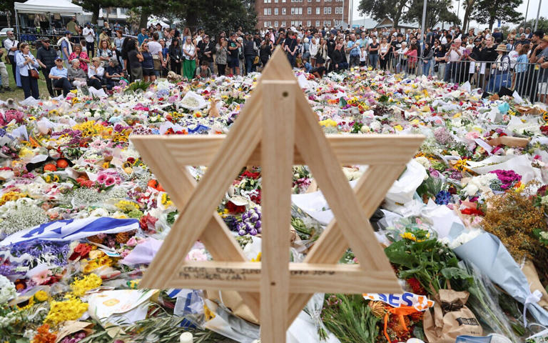 Jewish-themed Sydney bakery closes, citing antisemitic threats, safety ...