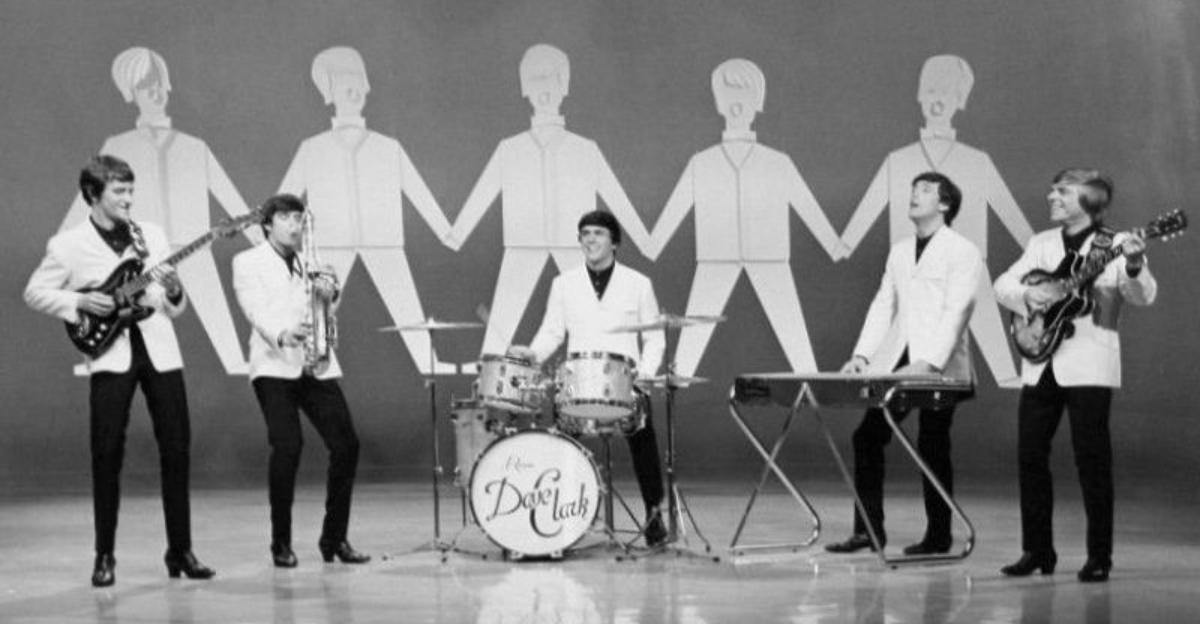 20 popular 1960s songs that shouldn’t have been #1