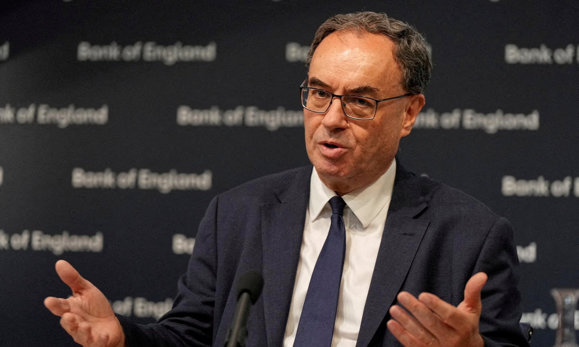 Bank of England cuts interest rates to save economy from Labour slump ...