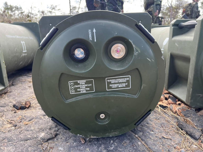 "GAM-102" - "GAM-102LR" เจาะความต่างอาวุธนำวิถีต่อสู้รถถังของจีน