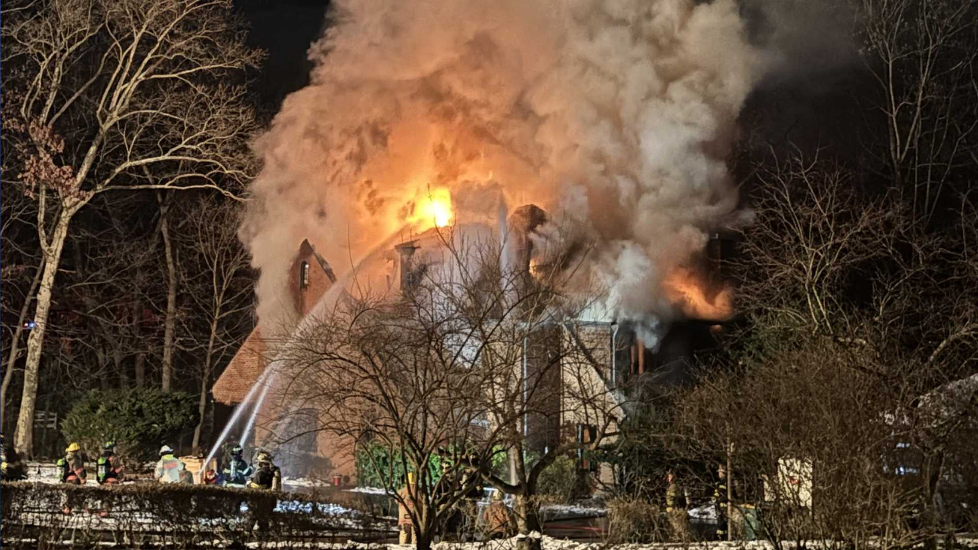 Multiple fire crews battled flames at home in Fox Chapel