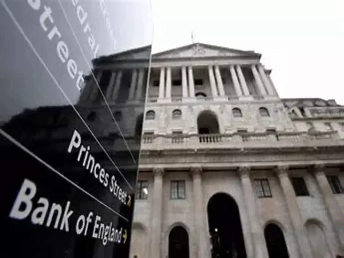 Bank of England slashes rate by 25 bps to 3.75; FTSE 100 slips into red