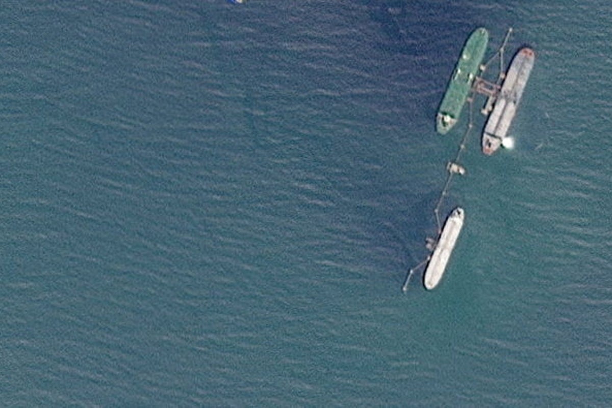 Venezuelan navy escorts oil tankers in challenge to Trump blockade