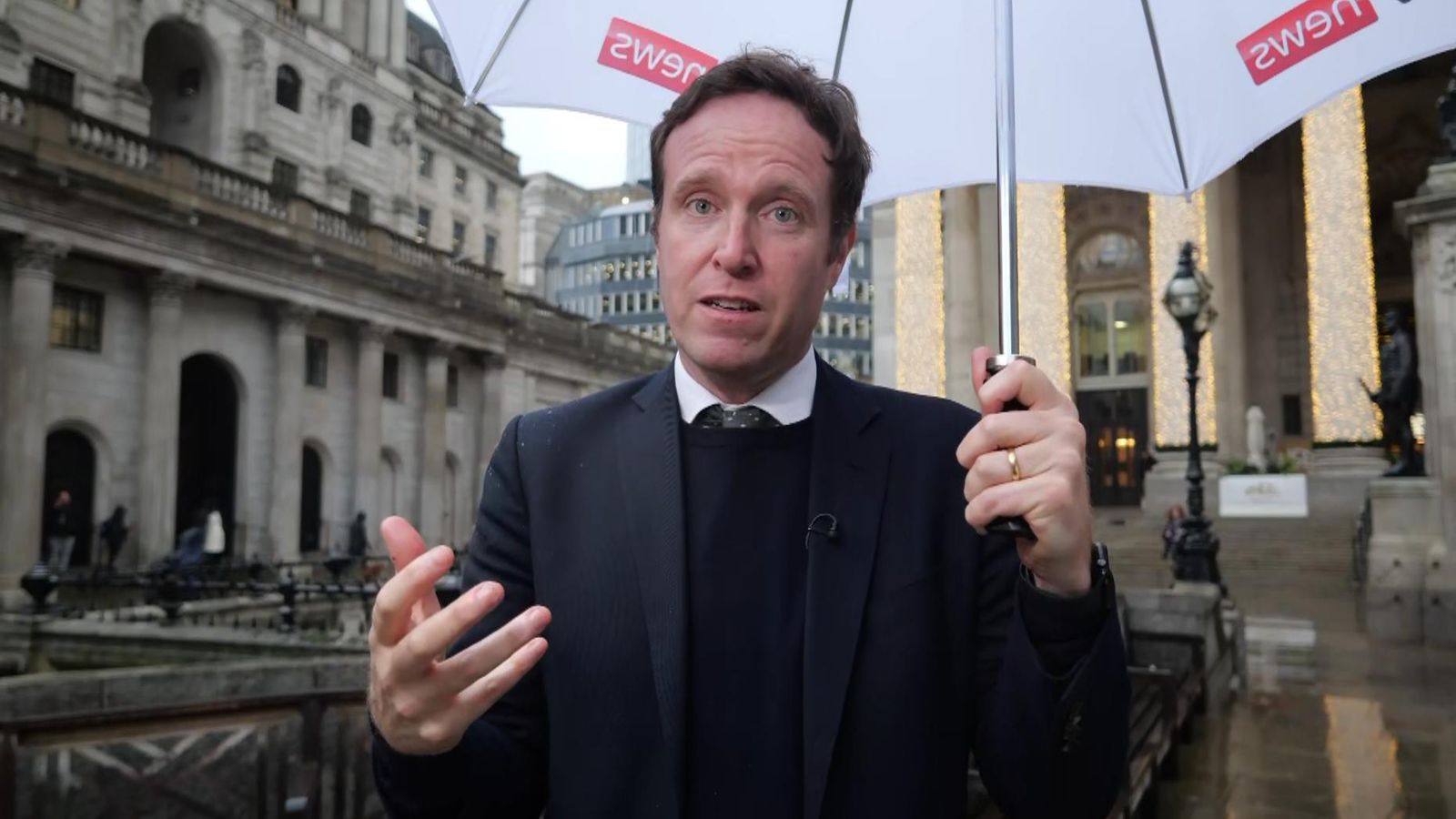 Ed Conway: Rate cut brings 'Christmas cheer' for mortgage payers