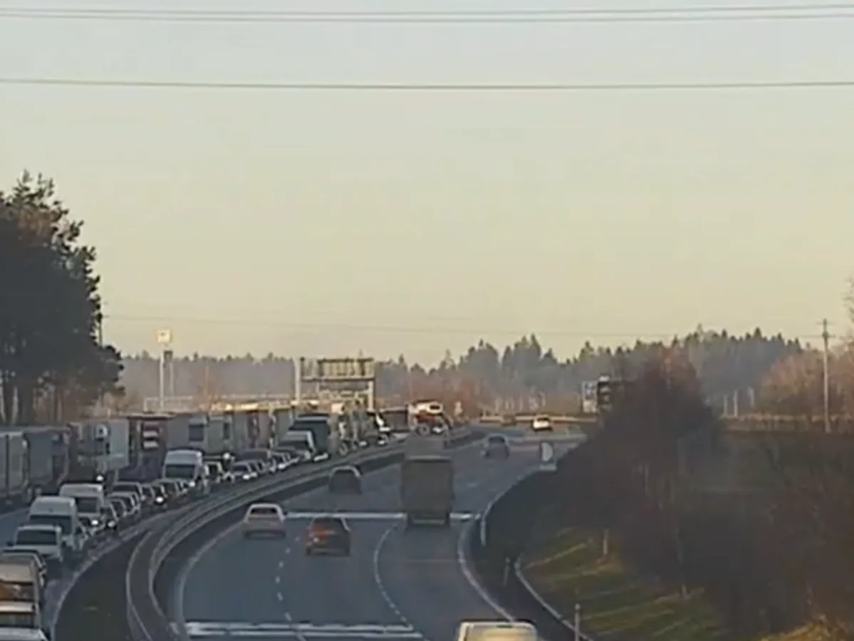 Hromadná nehoda na D1 si vyžádala šest zraněných