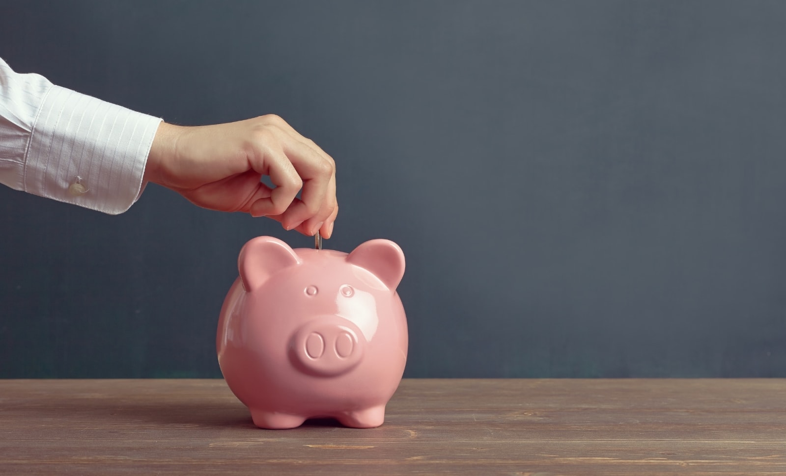 Alors que la croissance est en hausse, les ménages préfèrent épargner ...