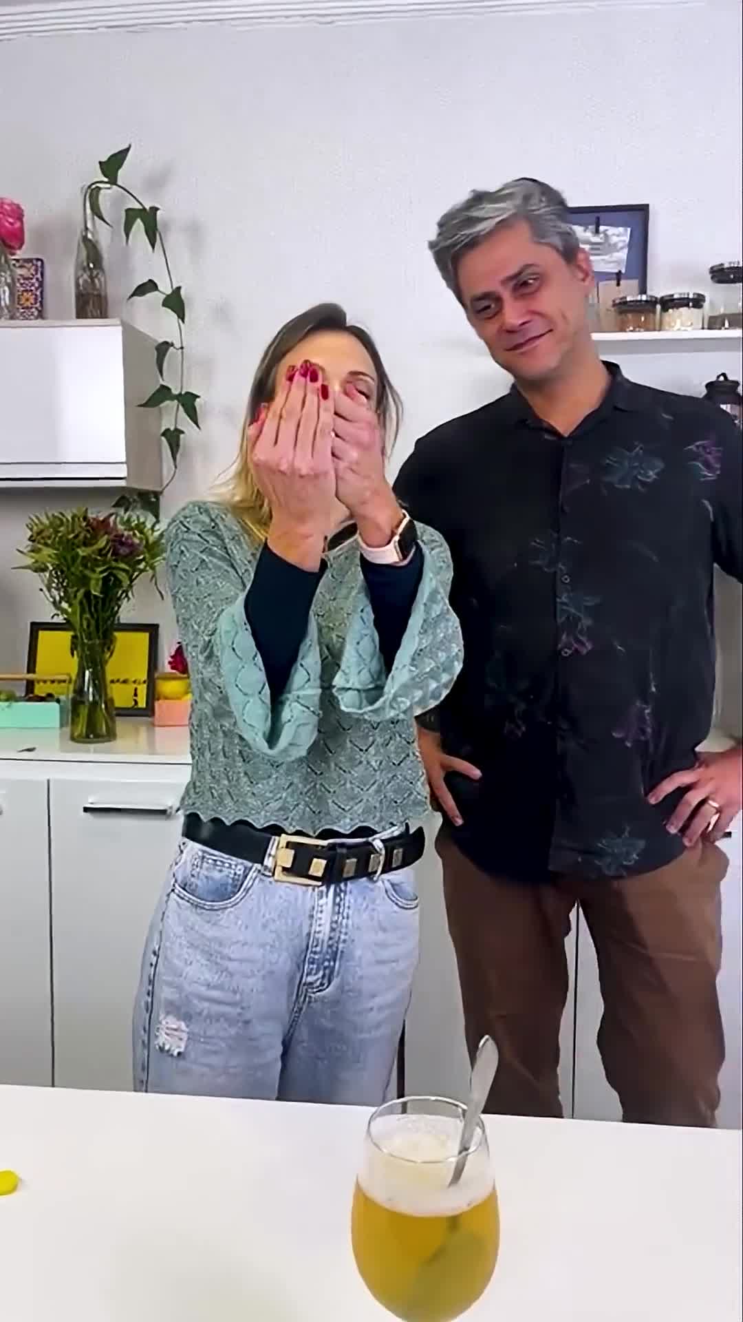 Já pensou em tomar cerveja desse jeito? #cerveja #drink