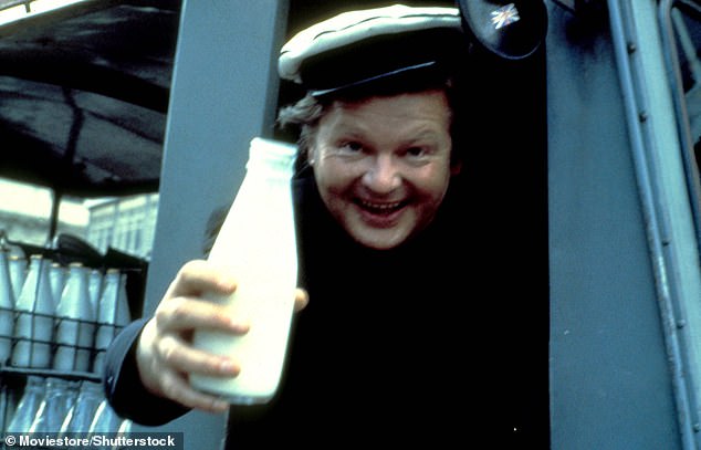 NS&I's Premium Bond prize draw picker Ernie chooses 255 winners named ...