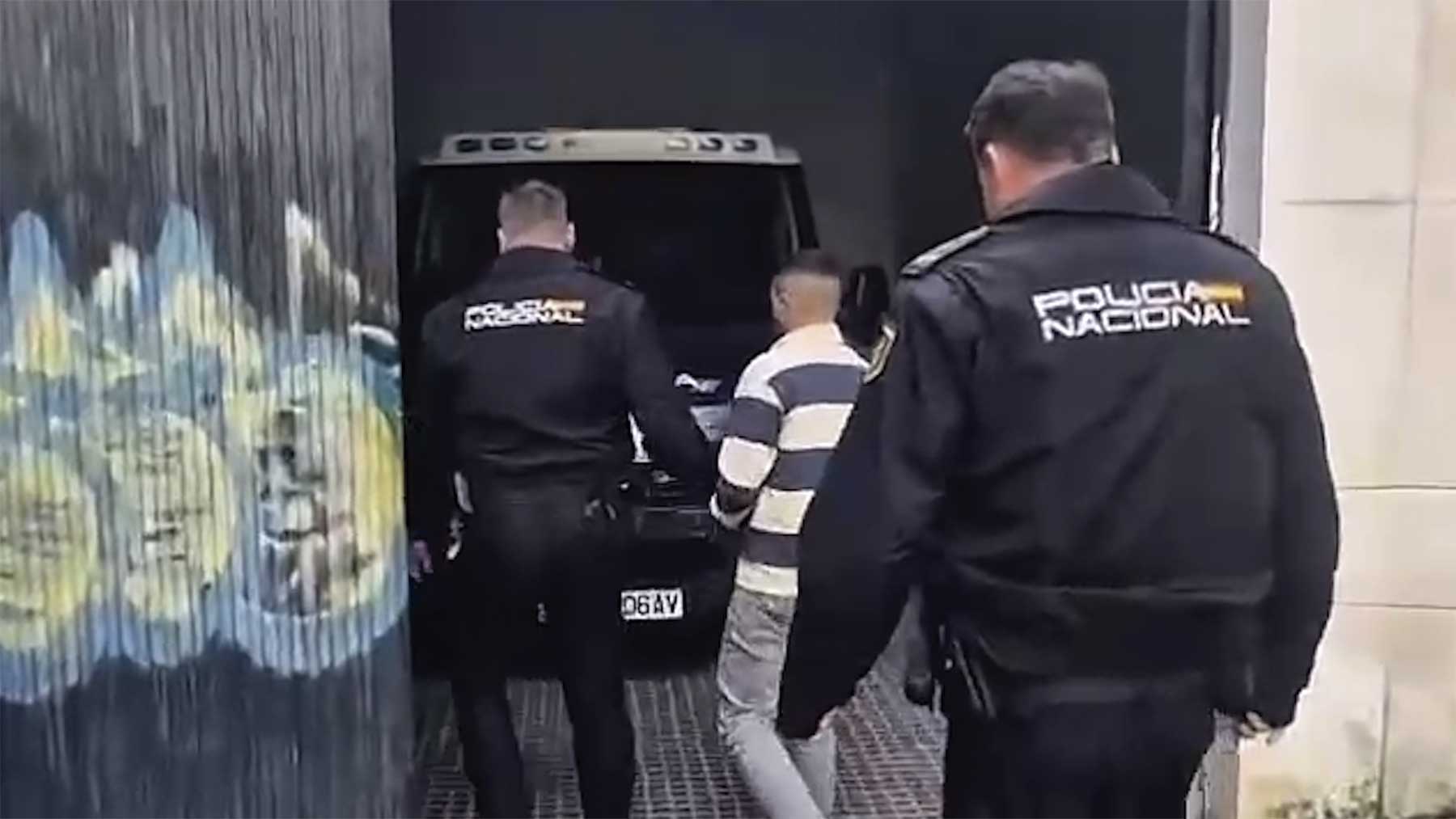 El asesino de Jerez dejó agonizar a la víctima mientras limpiaba la ...