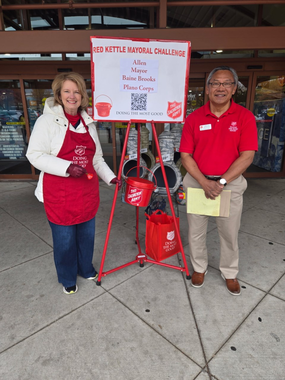 North Texas mayors trade city halls for red kettles in holiday ...