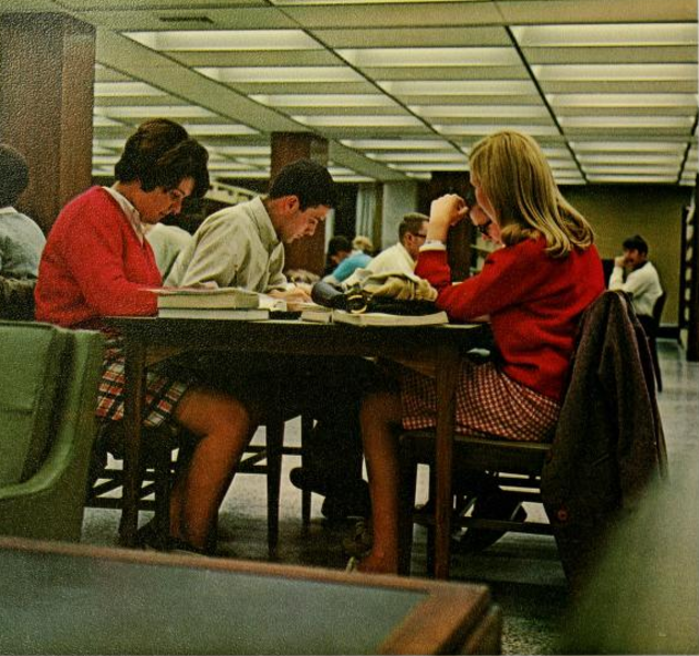 This is what classrooms looked like in the ’70s