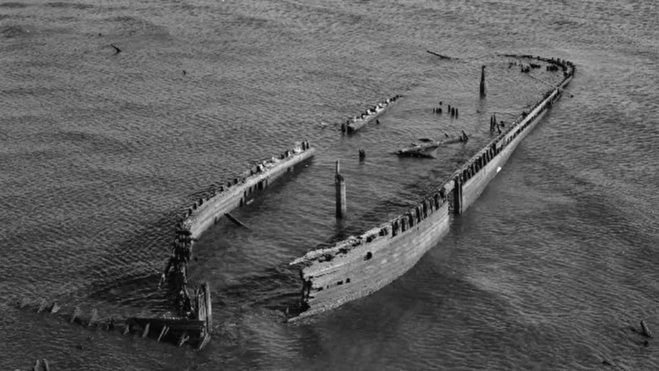 NYC’s abandoned island of warships, yachts and ruins