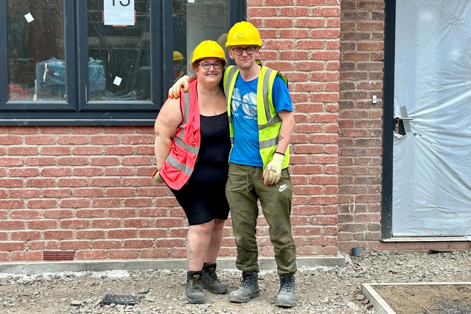 Homebuyers help build their own homes - for a £10K discount