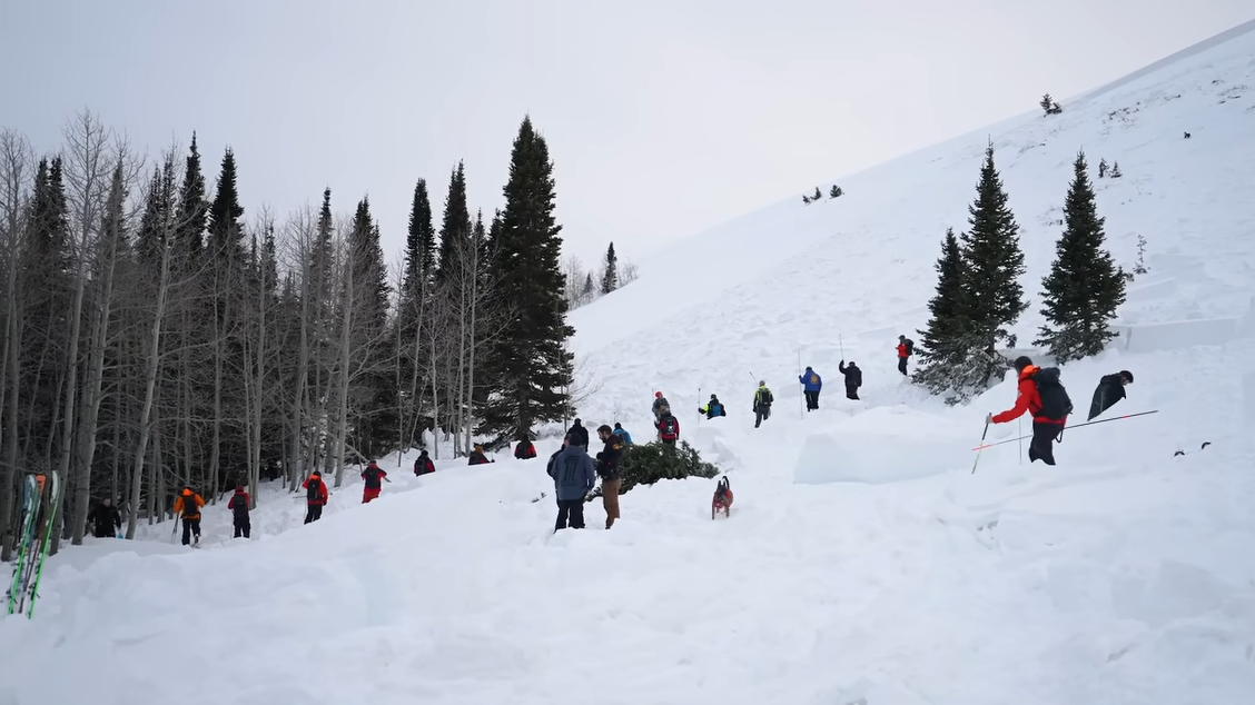 “We had only minutes” - The avalanche that buried an expert rider