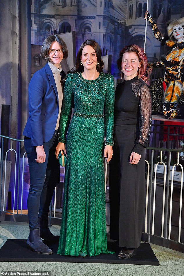 German museum unveils questionable waxwork of famous Brit - so can you ...