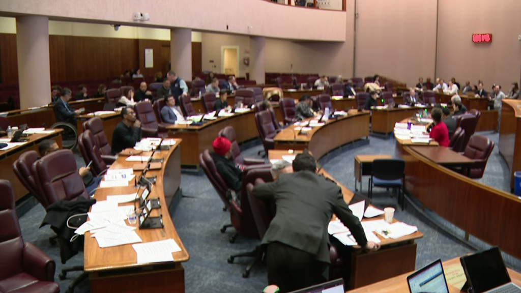 Answer expected on whether Chicago Mayor Brandon Johnson will veto ...