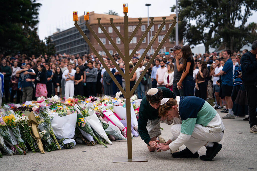 I’m a 25-year-old semi-Zionist. Here’s what that means this Hanukkah