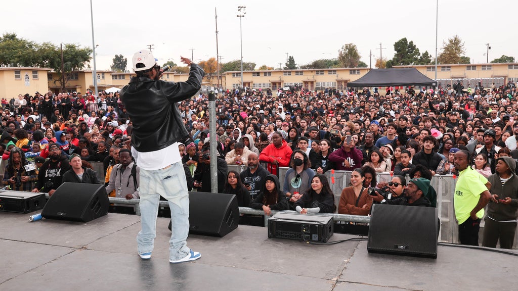 Watts Christmas concert returns with annual toy drive featuring special ...