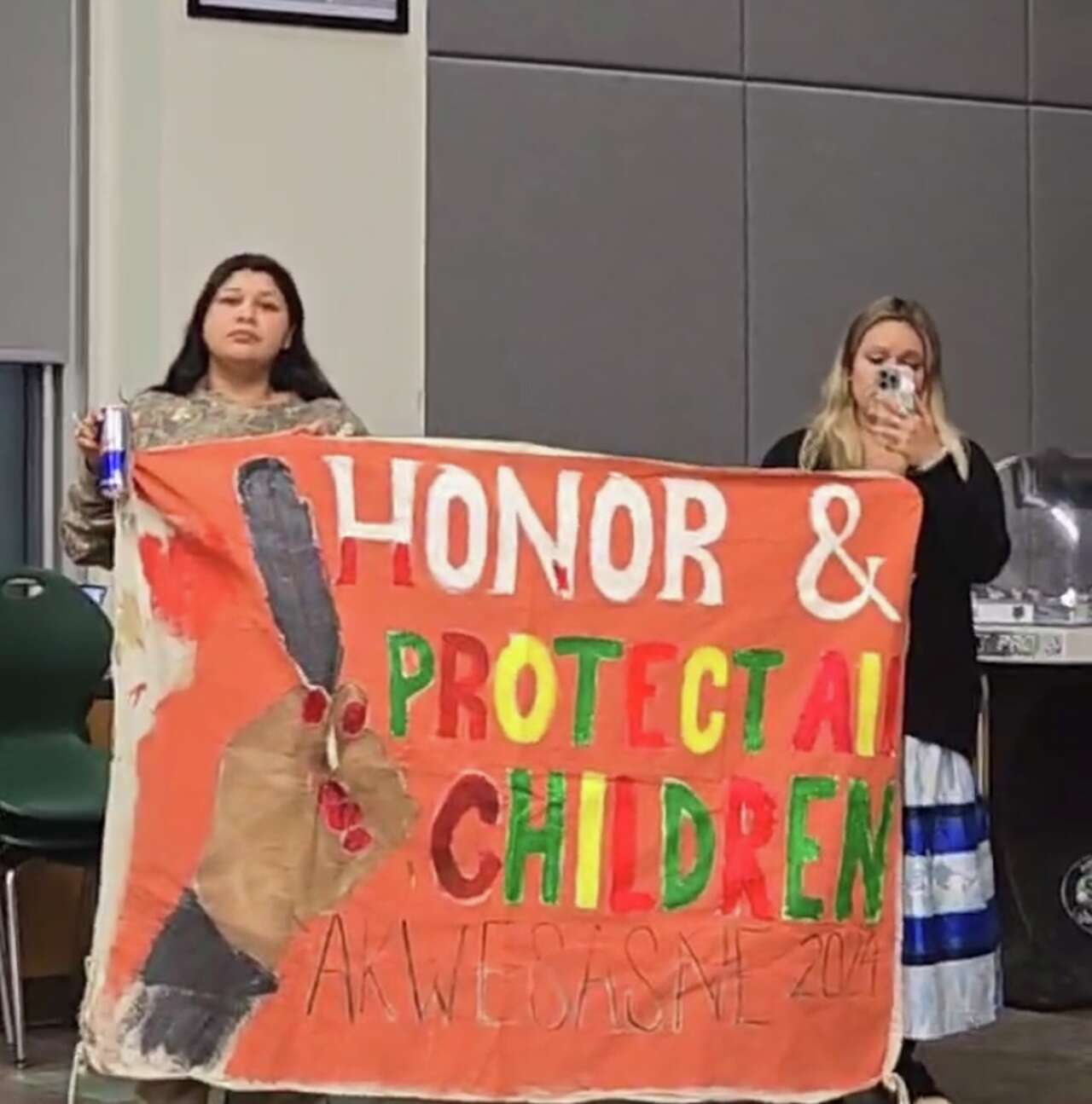 Parent to take legal action vs. school district over use of 'timeout' box