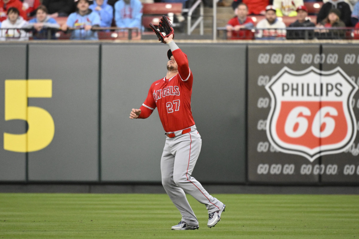 Mike Trout's position change for 2026 leaves Angels with decision to make